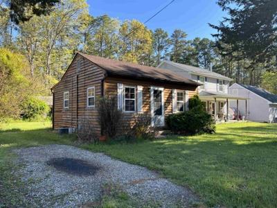 1 Bedroom Home in Lower Bank - $105,000