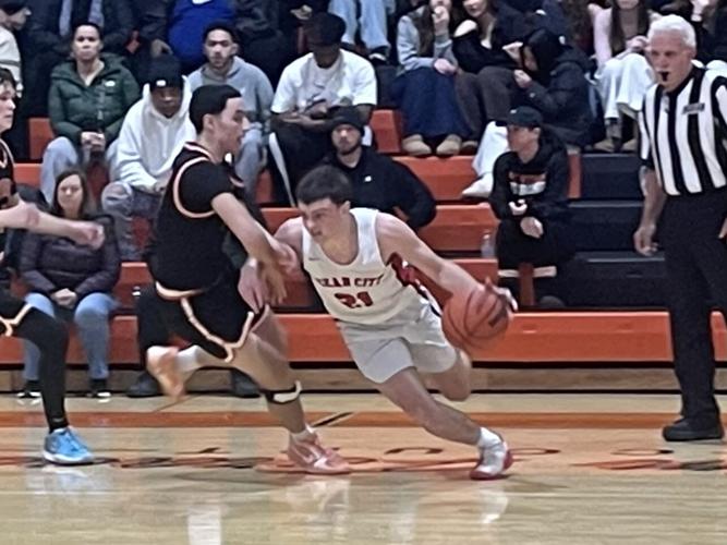 Middle Township beats Ocean City 44-34