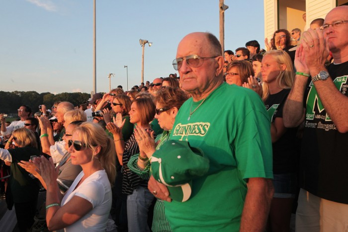 Mainland Regional High School opens its football season on an emotional ...