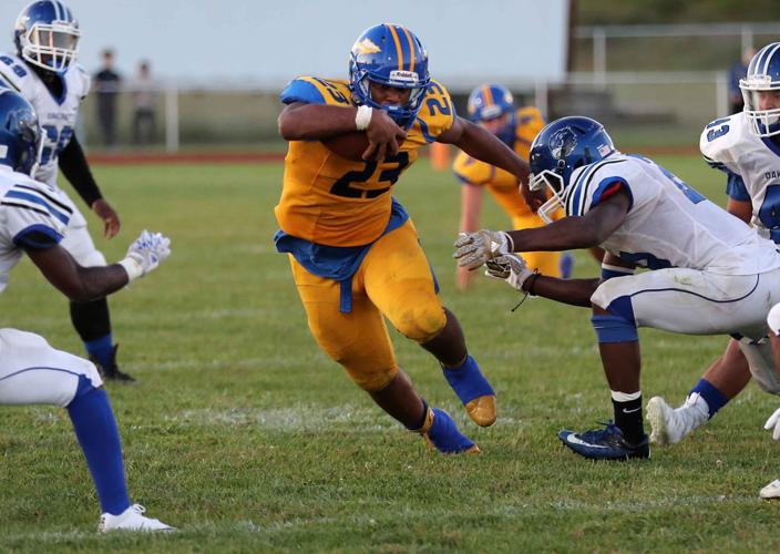 Buena grinds out 22-20 win over explosive Oakcrest Falcons (with video)