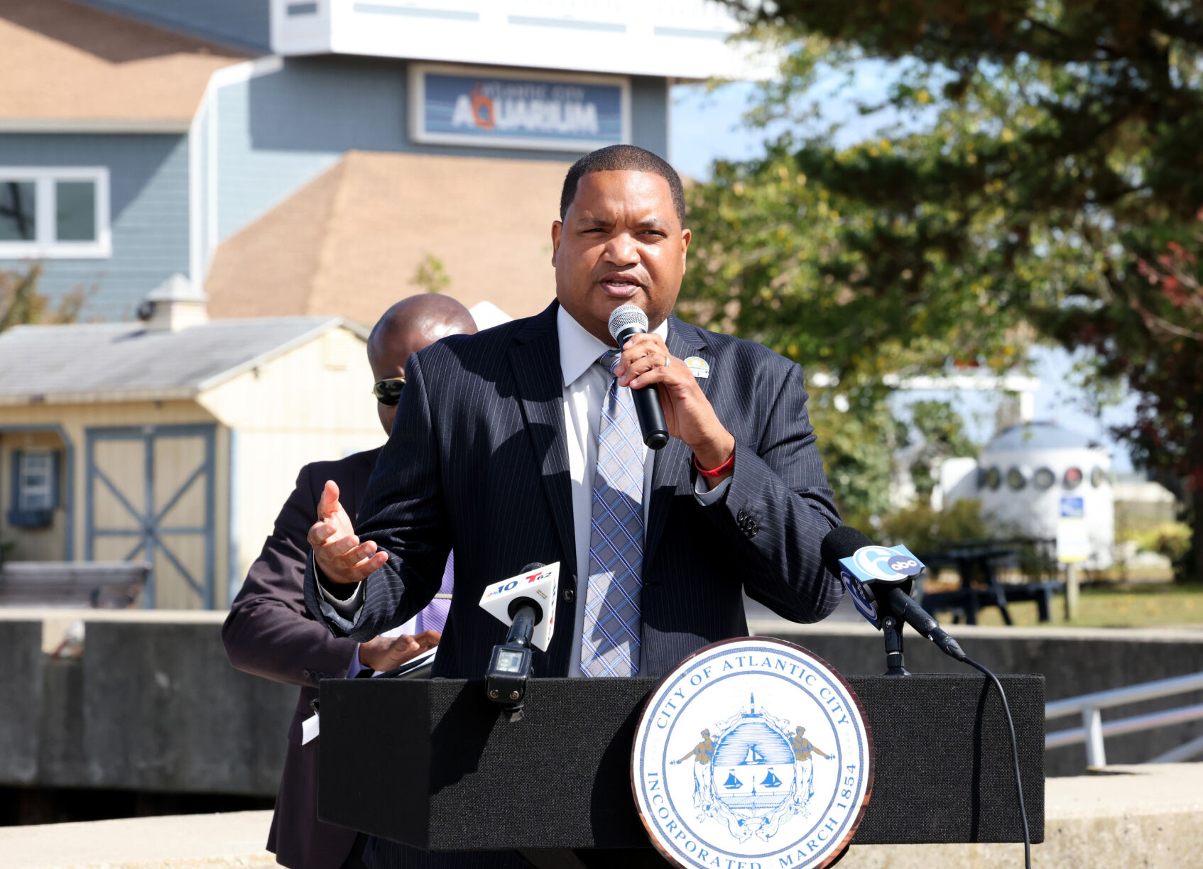 Atlantic City mayor settles slander lawsuit against Callaway