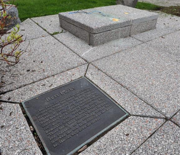 There he is...Wait, where did he go? Bert Parks statue moved