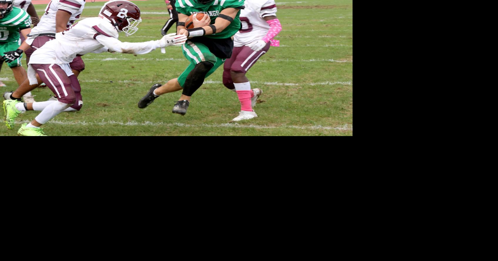 GALLERY: Mainland defeats Bridgeton in football