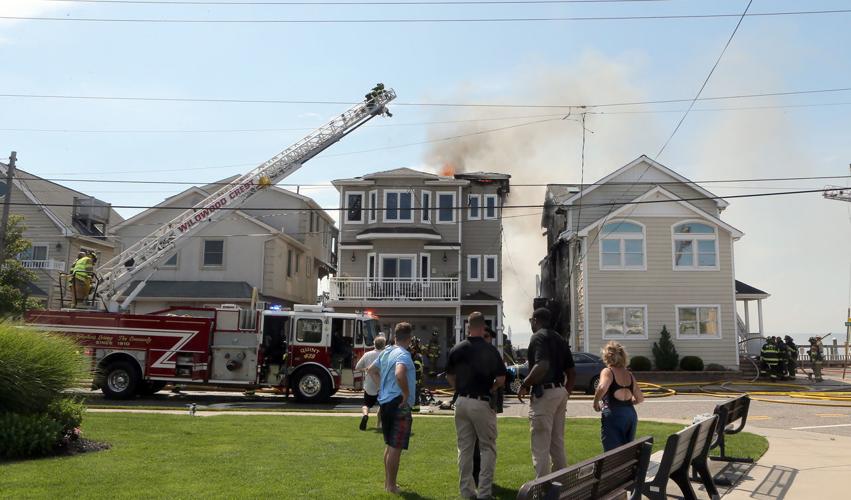 Multiple homes in Wildwood Crest damaged in fire that spread quickly