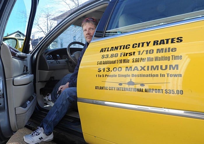 WATCHDOG REPORT: Limousine drivers are illegally operating taxis in ...