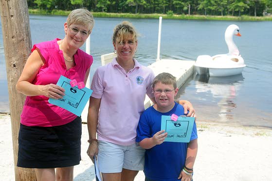 Egg Harbor City Lake swan boat naming contest has two winners