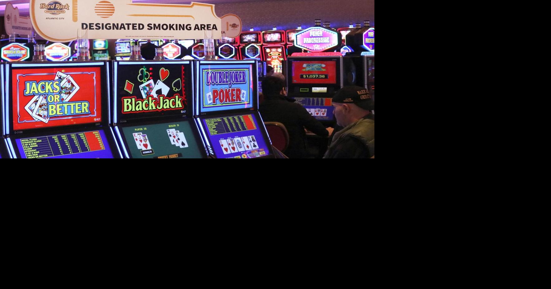 Local lawmaker backs limited casino smoking in NJ