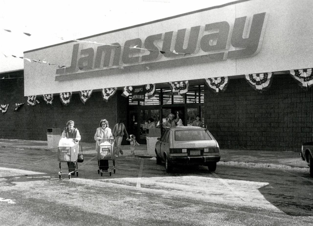 GALLERY: Looking back at shopping centers and malls in South Jersey ...