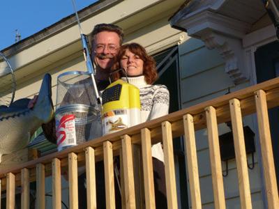 Shop owner wants to tackle customers in a virtual mall