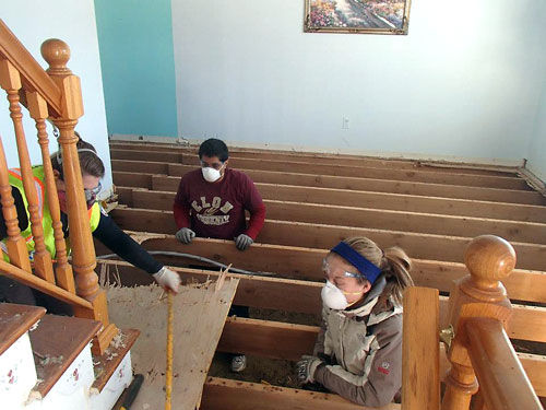 Brigantine gets a new flood: student volunteers
