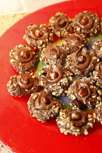 Keep cookie basics simple and get creative with extras