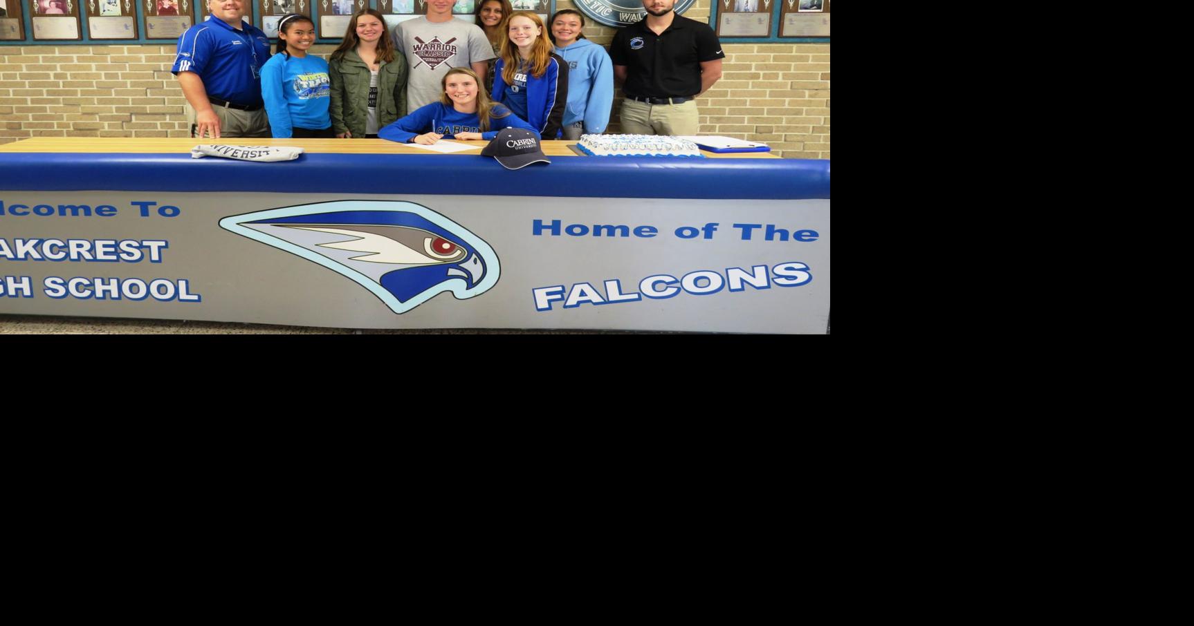 Oakcrest's DeLusant signs to swim at Cabrini