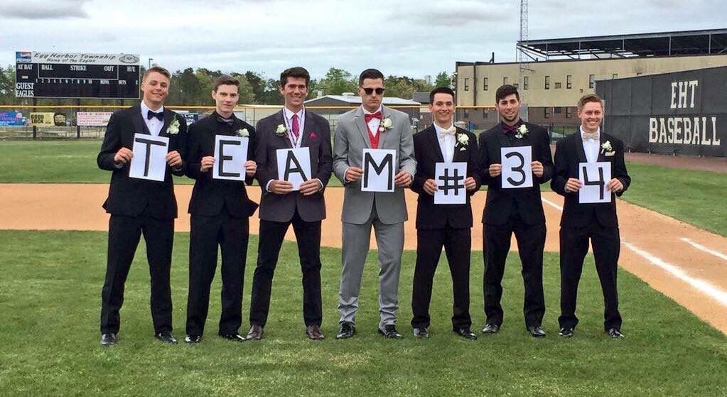 Out stylin' in their field