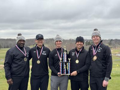 Mainland Regional golf wins Wall Invitational