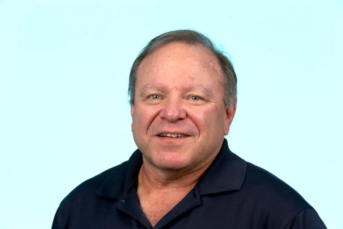 Difference between a father and a dad is in the details: Weinberg