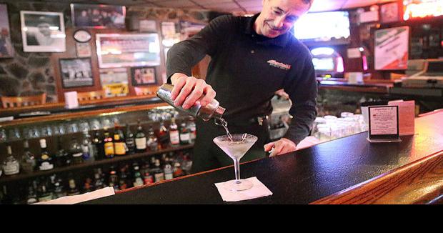 Where's dinner tonight? Find out in our Dining Capsules