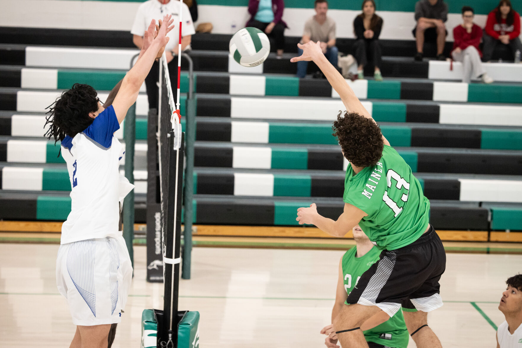 Mainland volleyball rebounds after 2 losses to beat Oakcrest