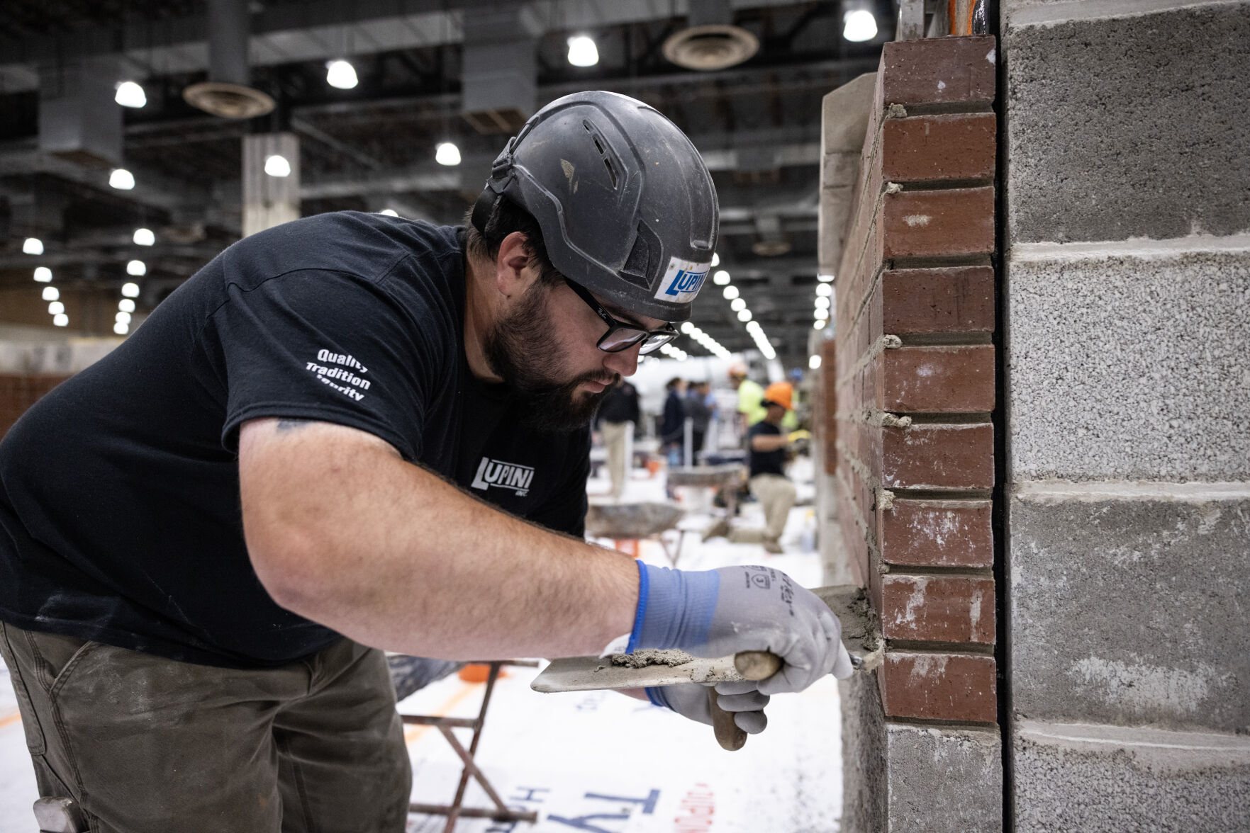 Competitive bricklaying in Atlantic City (PHOTOS)