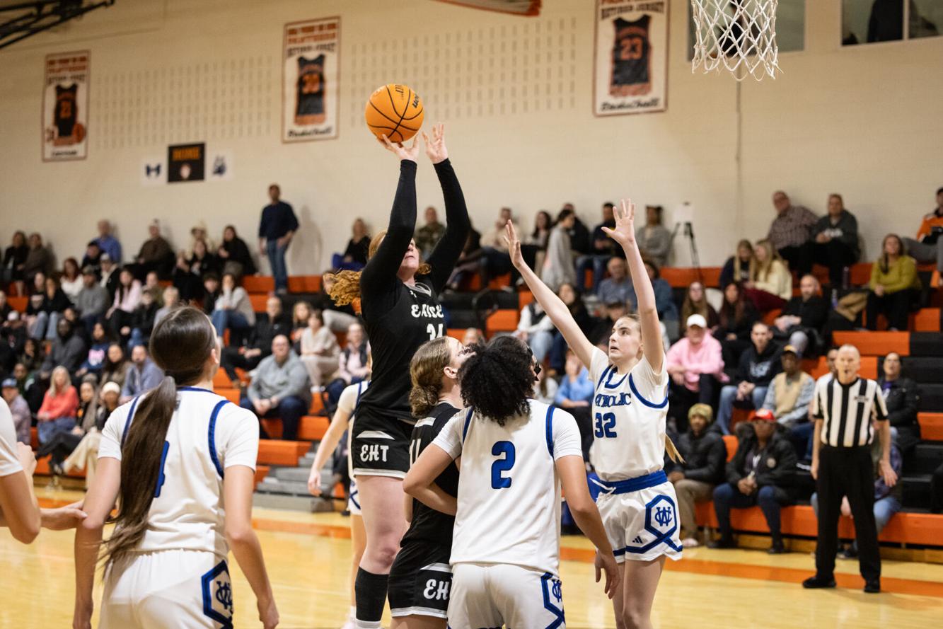 GALLERY: Wildwood Catholic vs. EHT in CAL girls basketball semifinals