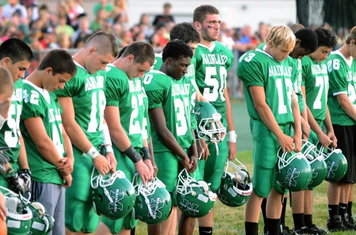 Mainland Regional High School opens its football season on an emotional ...