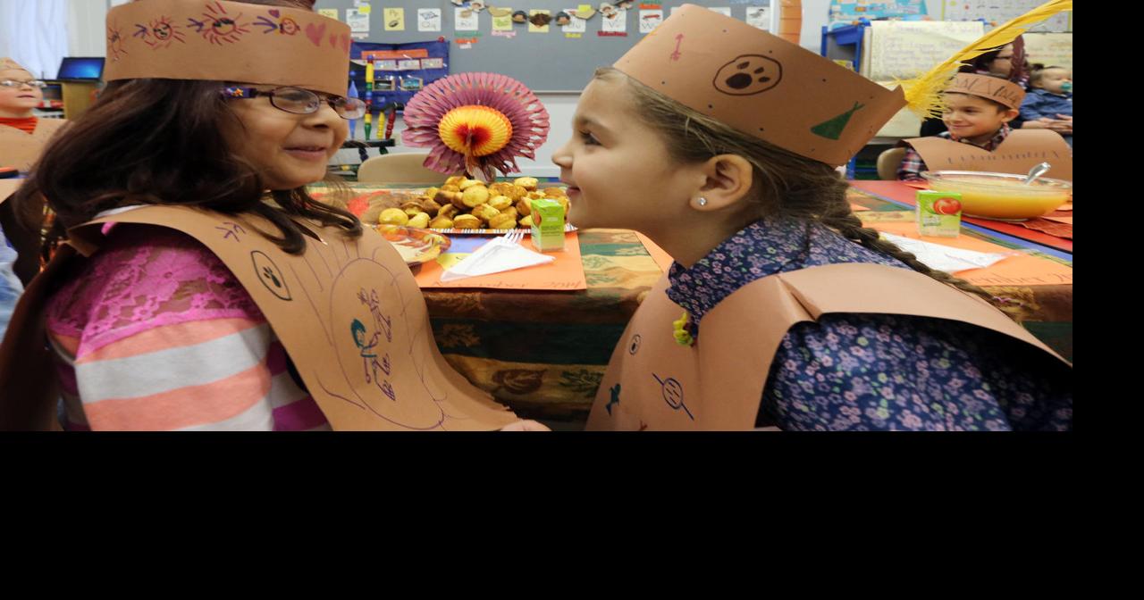 Kids enjoy a multicultural Thanksgiving