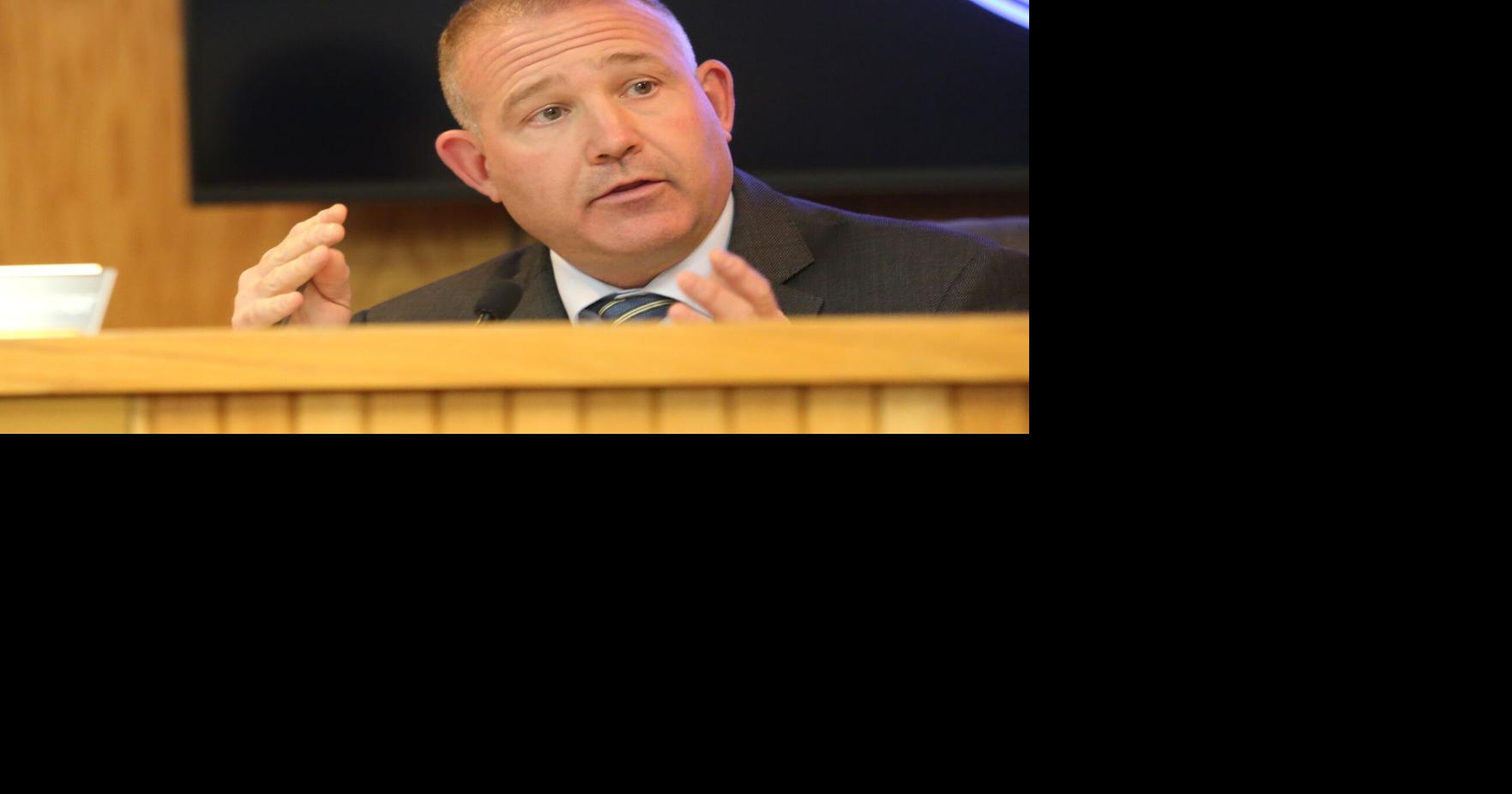 Leusner returns to mayor’s seat in Middle