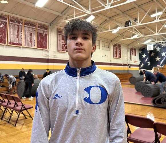 Young Oakcrest wrestling team defeats Gloucester Catholic