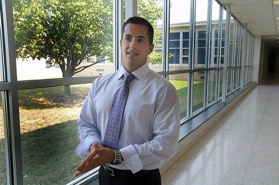 Mazzoni eager for challenge of new school district
