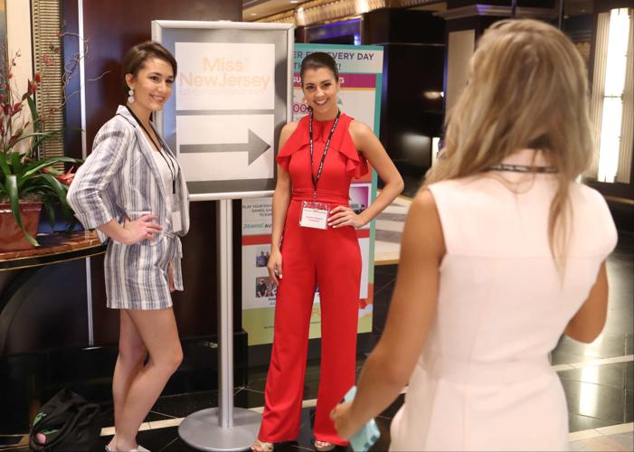 Miss New Jersey contestants arrive at new pageant home in Atlantic City