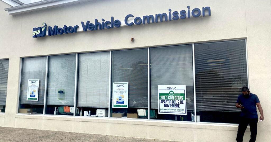 Authorities warn of motor vehicle text messaging scam