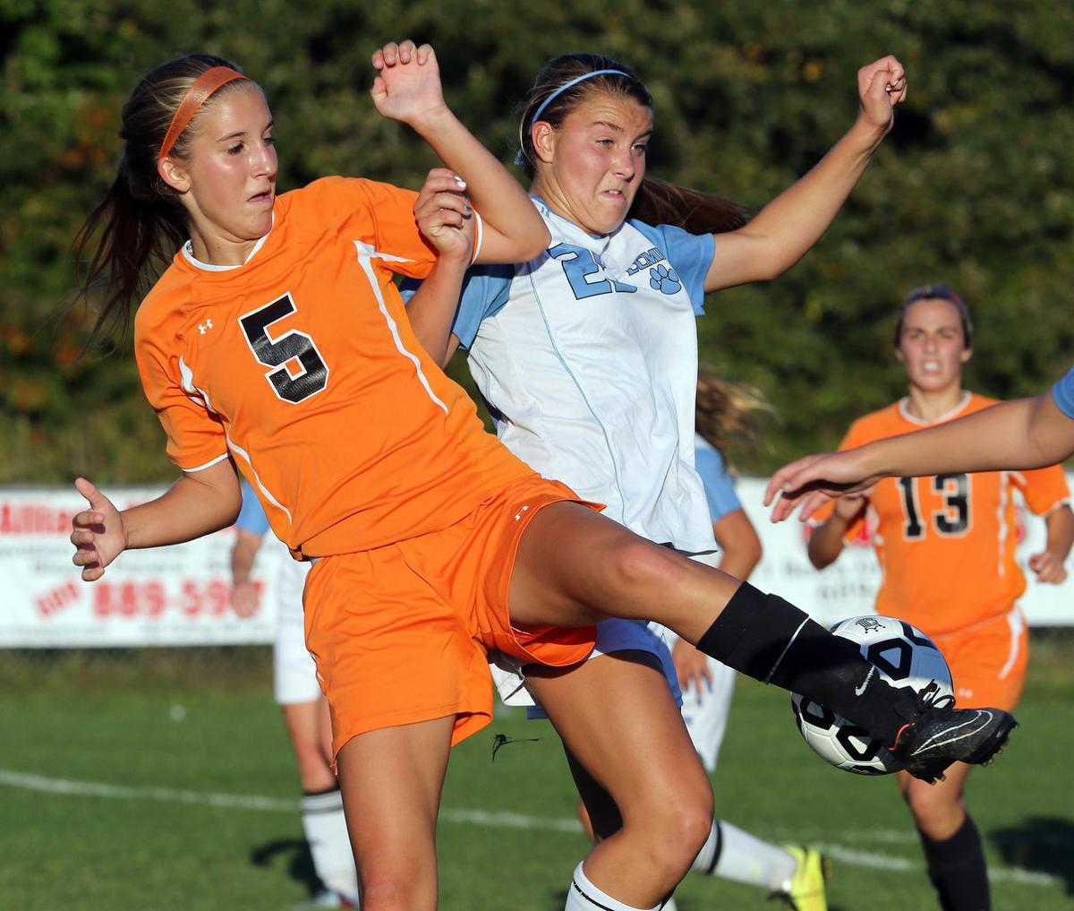 Girls soccer: Lower Cape May extends unbeaten streak vs. Middle Township
