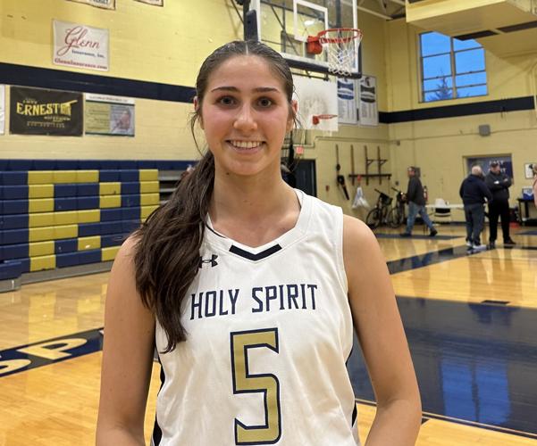 Kendall Murphy's free throws help Holy Spirit beat EHT