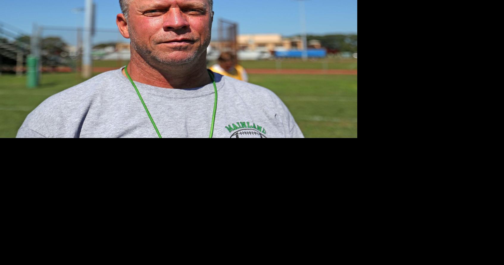 Football is family for Chuck Smith and his daughters: McGarry