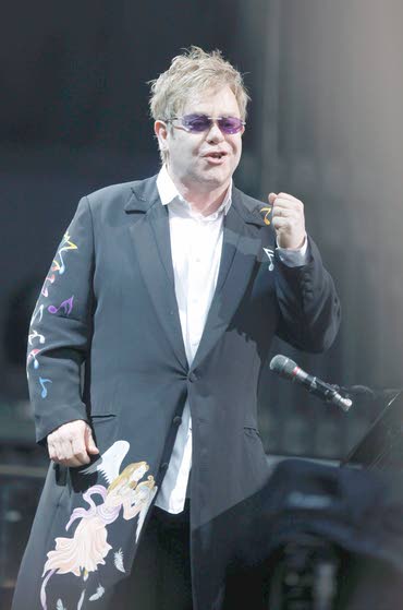 Alice in Chains gets Elton John to play for tribute song