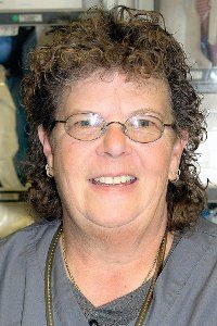 Betty Ann Herman earns service excellence award at medical center