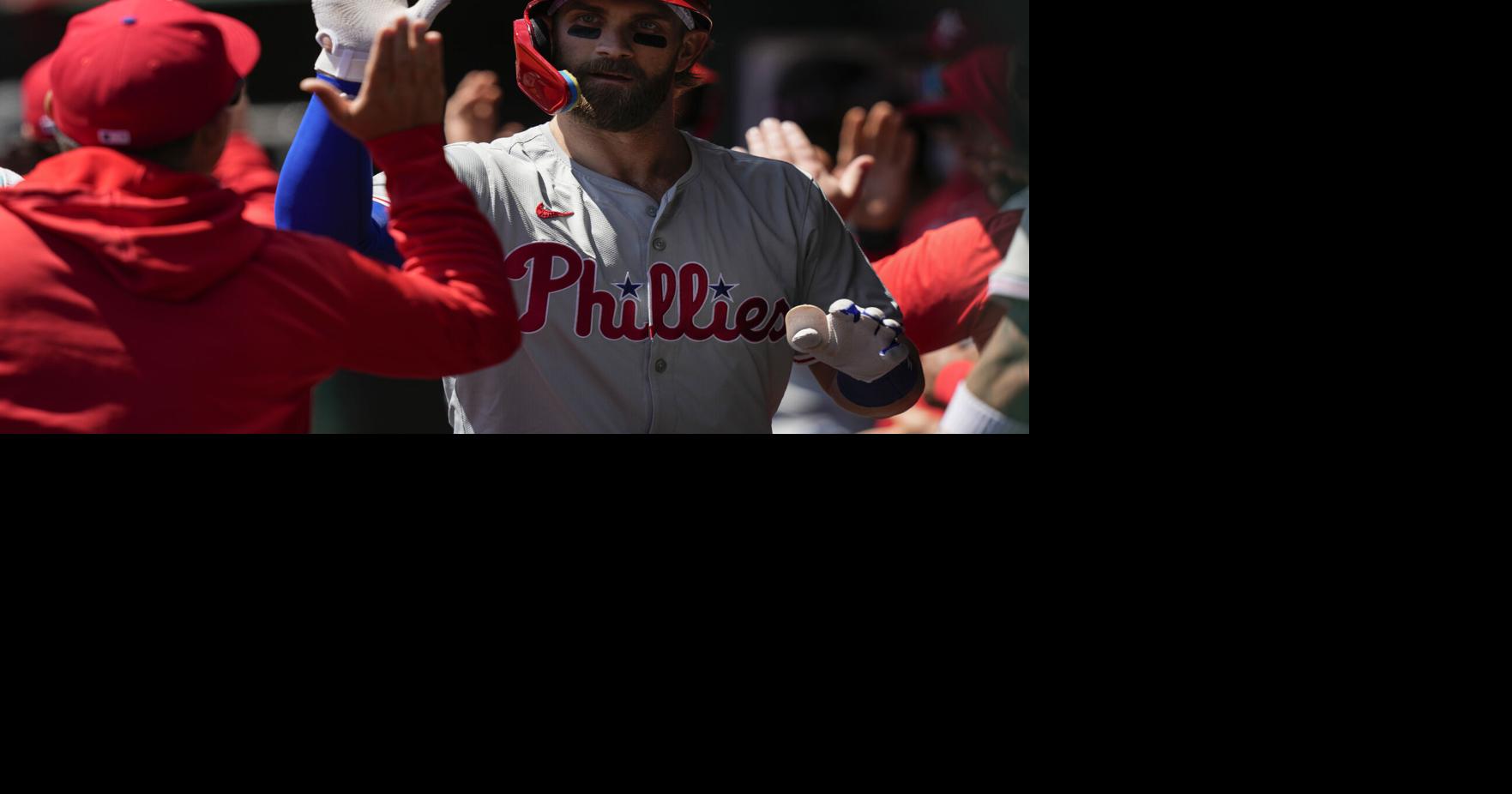Bryce Harper homers in return as Phillies beat Reds