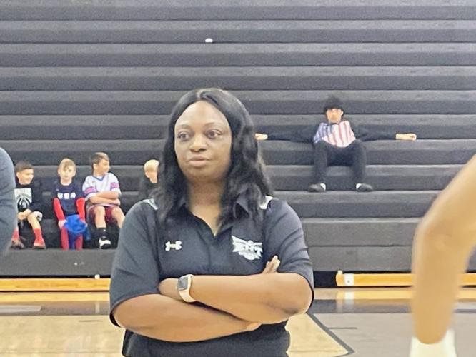 Must win: EHT boys basketball assistant Maria Edwards blends basketball ...