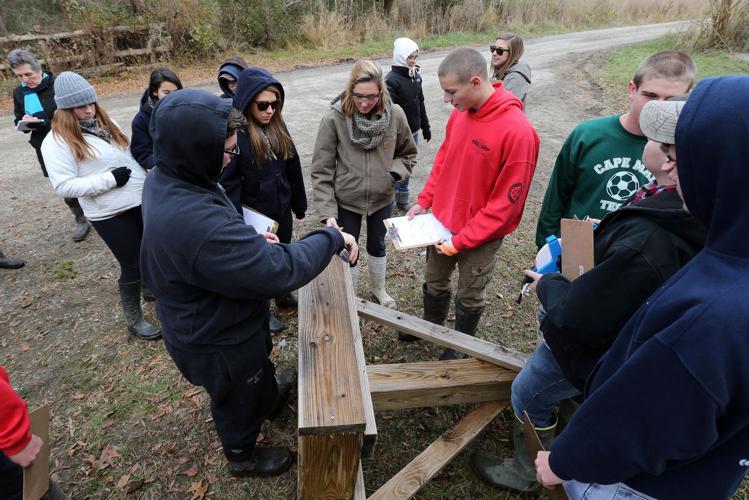 Cape Tech students learn by cleaning up after ospreys