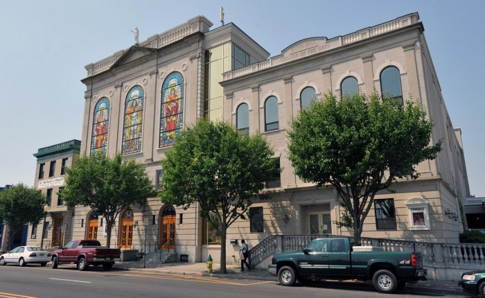Dante Hall revival may be anchor for Atlantic City's arts district