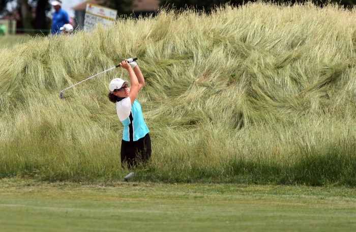 Mays Landing's Joanna Coe improves in second round as pro, but nerves ...