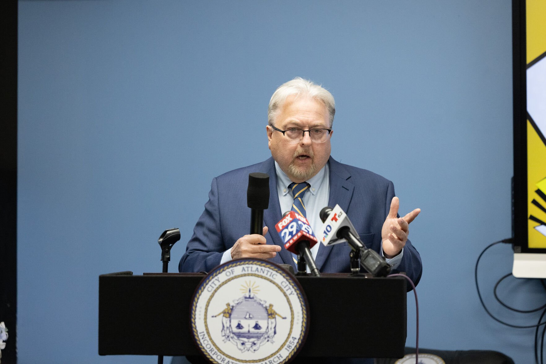 Small gives Atlantic City government a 'B' for 2025