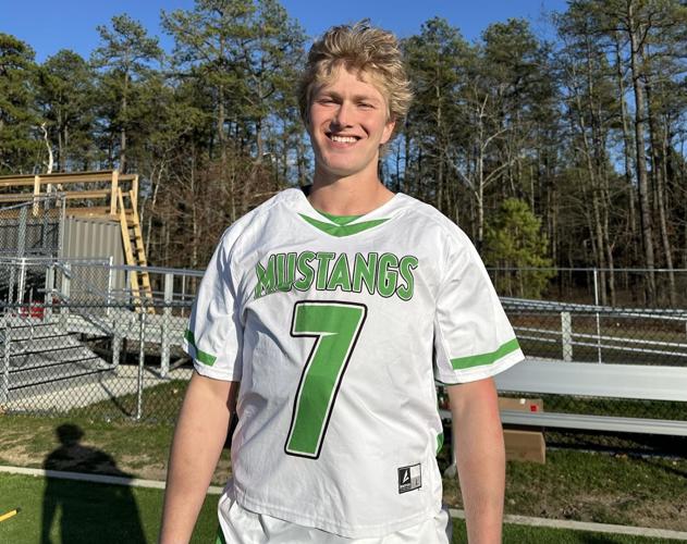 Harrison LaMonaca breaks Mainland's scoring record