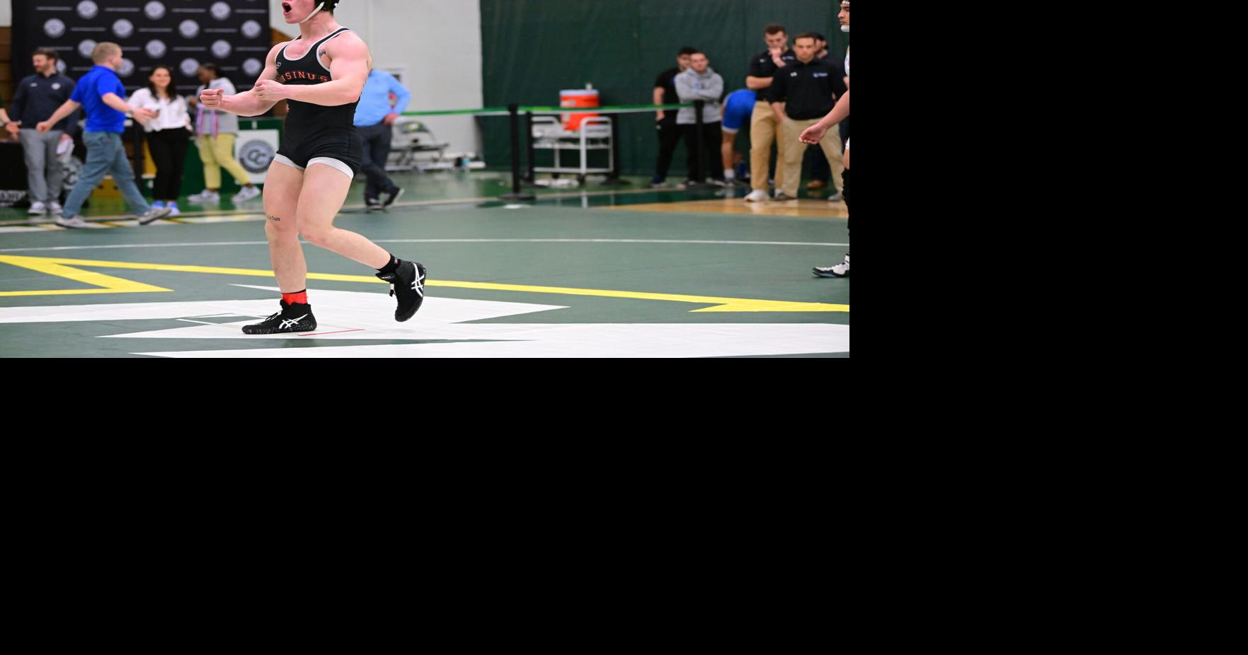 Ursinus freshman wrestler Sean Cowan wins conference title