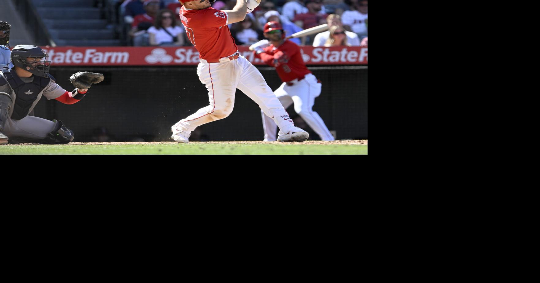 Mike Trout hits 4th home run of the season, but Angels lose