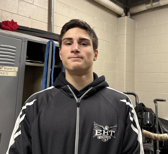 Absegami wrestlers win 4th straight match, beating EHT 51-28