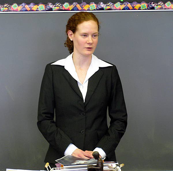 Clare Atzert