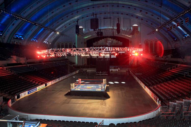 Boardwalk Hall is back in the fight game this weekend: Extra Points