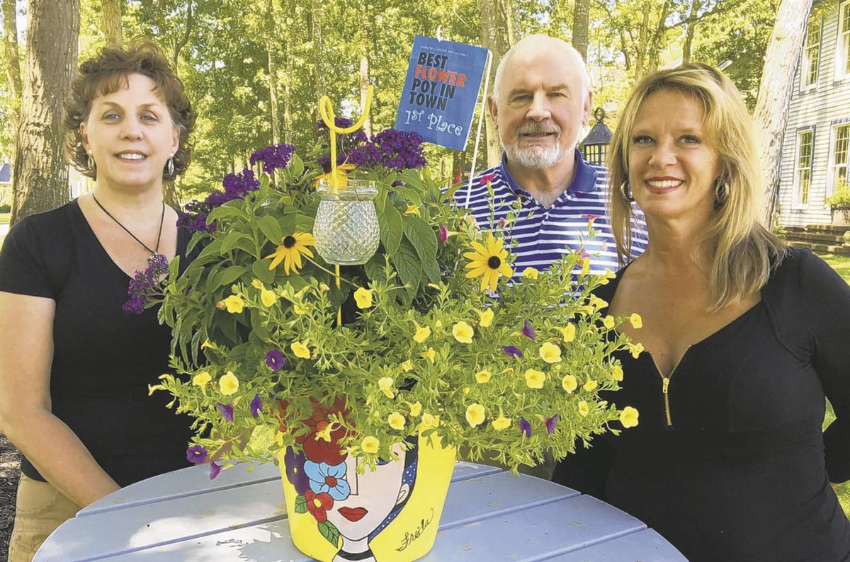 ‘Freda’ wins Best Flower Pot Contest in Absecon