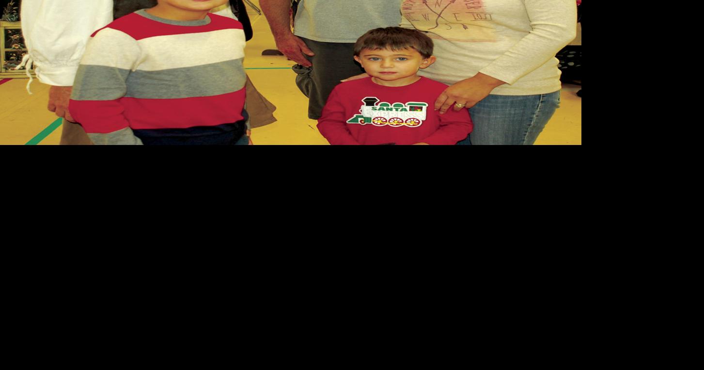 Tuckahoe merchants have crafty way to benefit scholarship fund