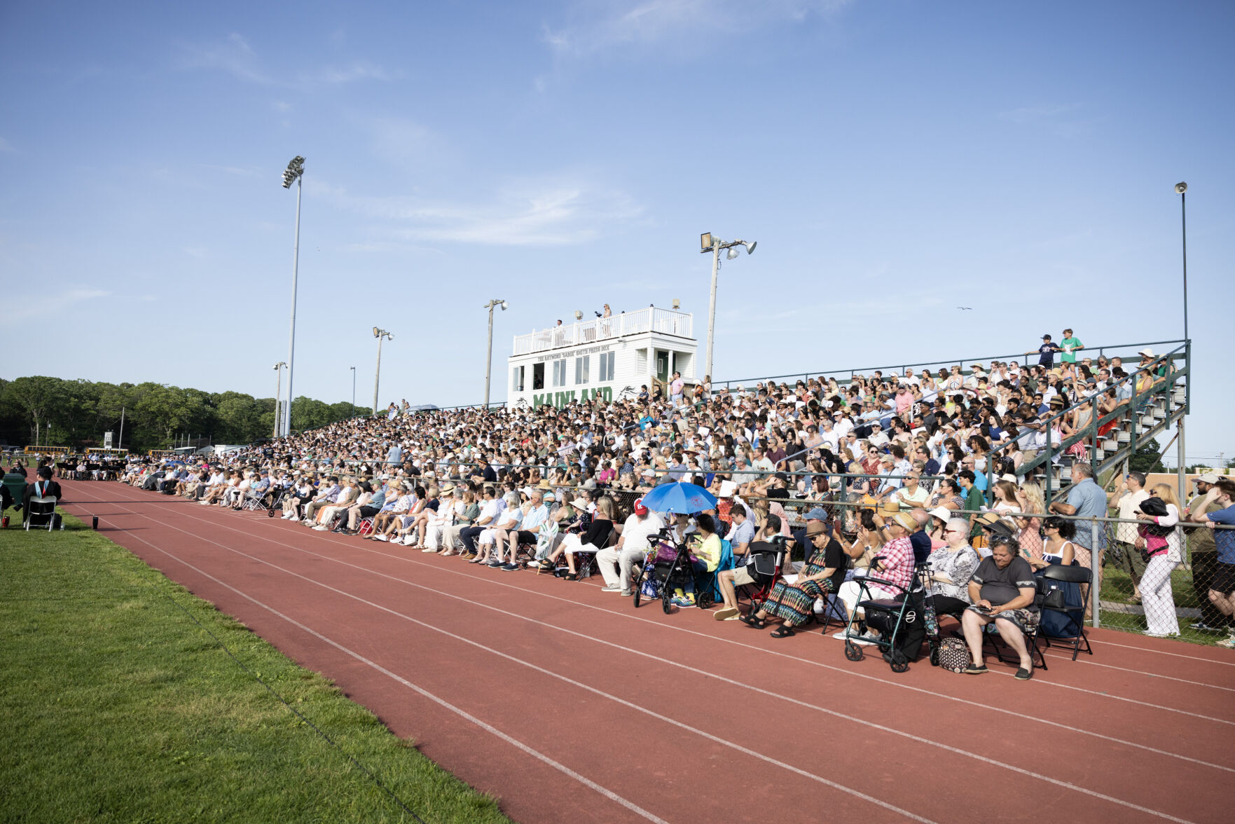 76 photos from Mainland Regional High School graduation